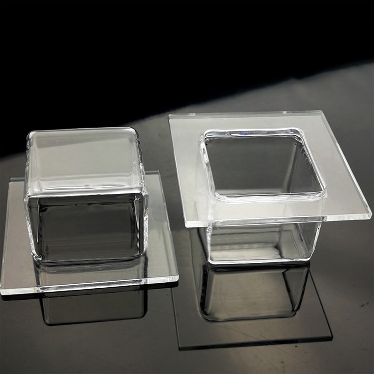 QT083, Custom Quartz Reaction Chamber | QT083